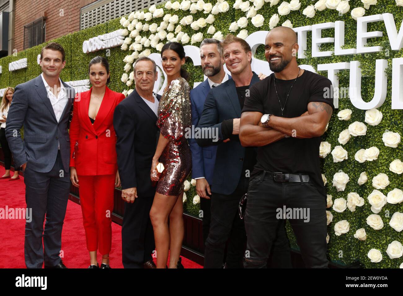 LOS ANGELES - AUG 1: Alex Russell, Lina Esco. Peter Onorati, Stephanie Sigman, Jay Harrington ...