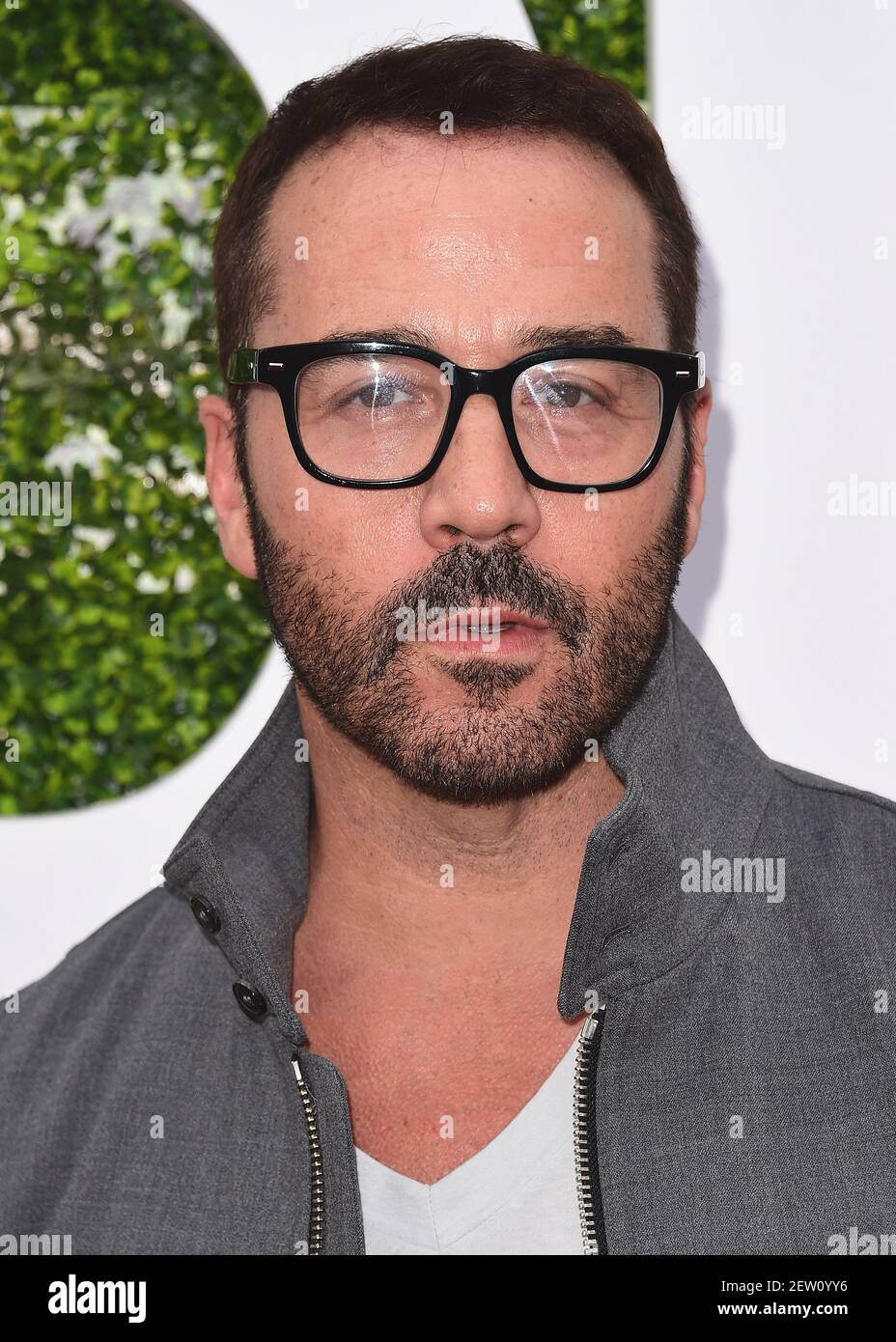 STUDIO CITY, CA - AUGUST 1: Jeremy Piven at the CBS 2017 Summer Soiree ...