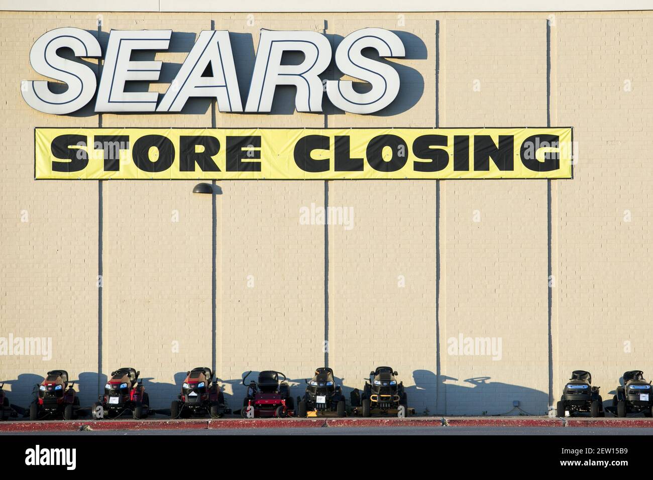 A Sears retail store with a "Store Closing" banner in Hagerstown ...