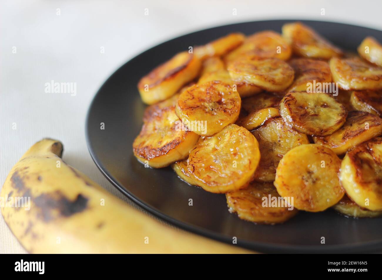 Caramelised plantain slices. A traditional tea time snack from Kerala ...