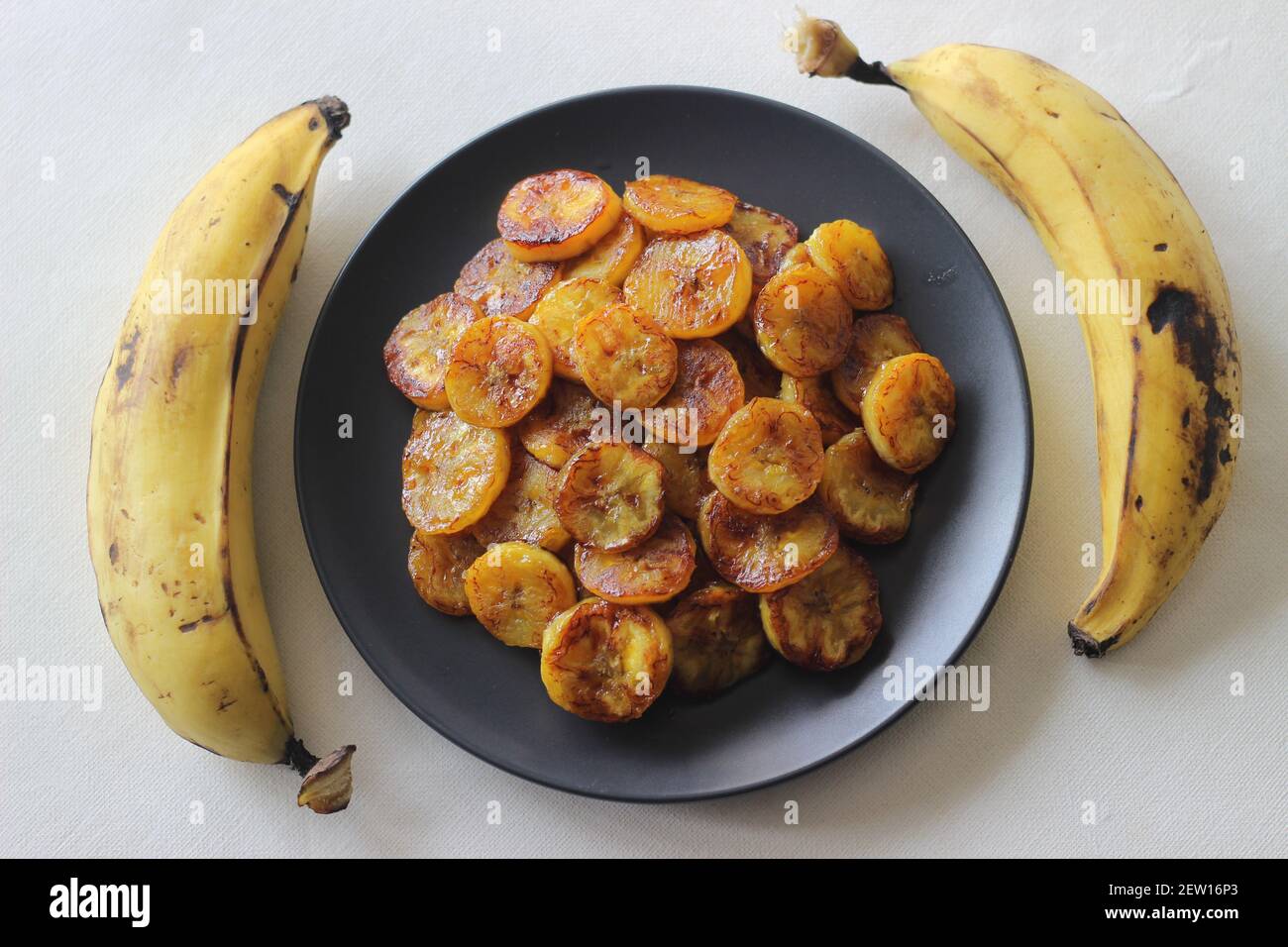 Caramelised plantain slices. A traditional tea time snack from Kerala ...