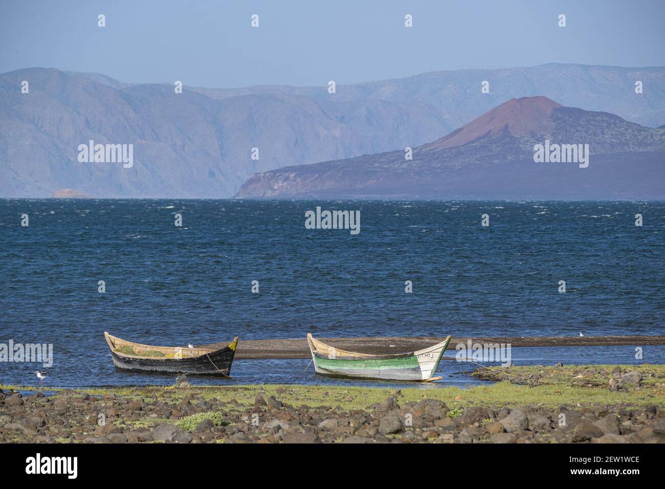 Kenya, Lake Turkana, fishing boats, landscape Stock Photo - Alamy