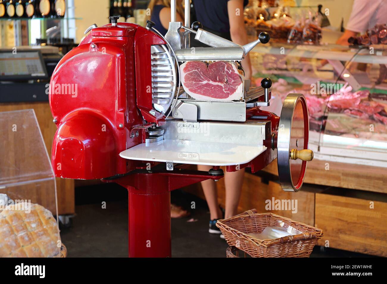 Deli meat hi-res stock photography and images - Alamy