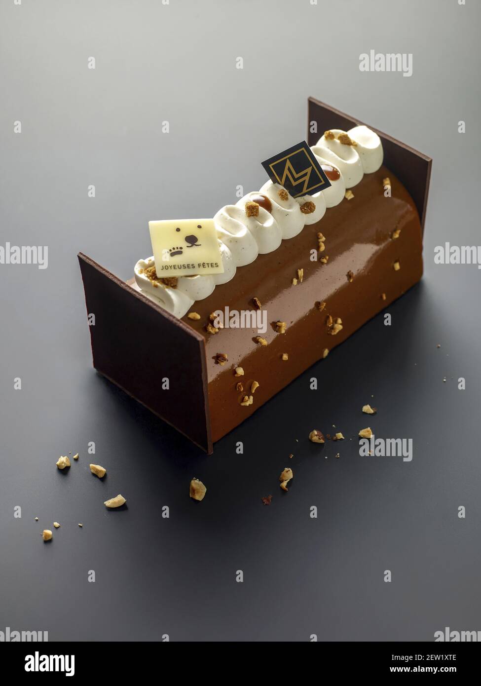 Caramel log hi-res stock photography and images - Alamy