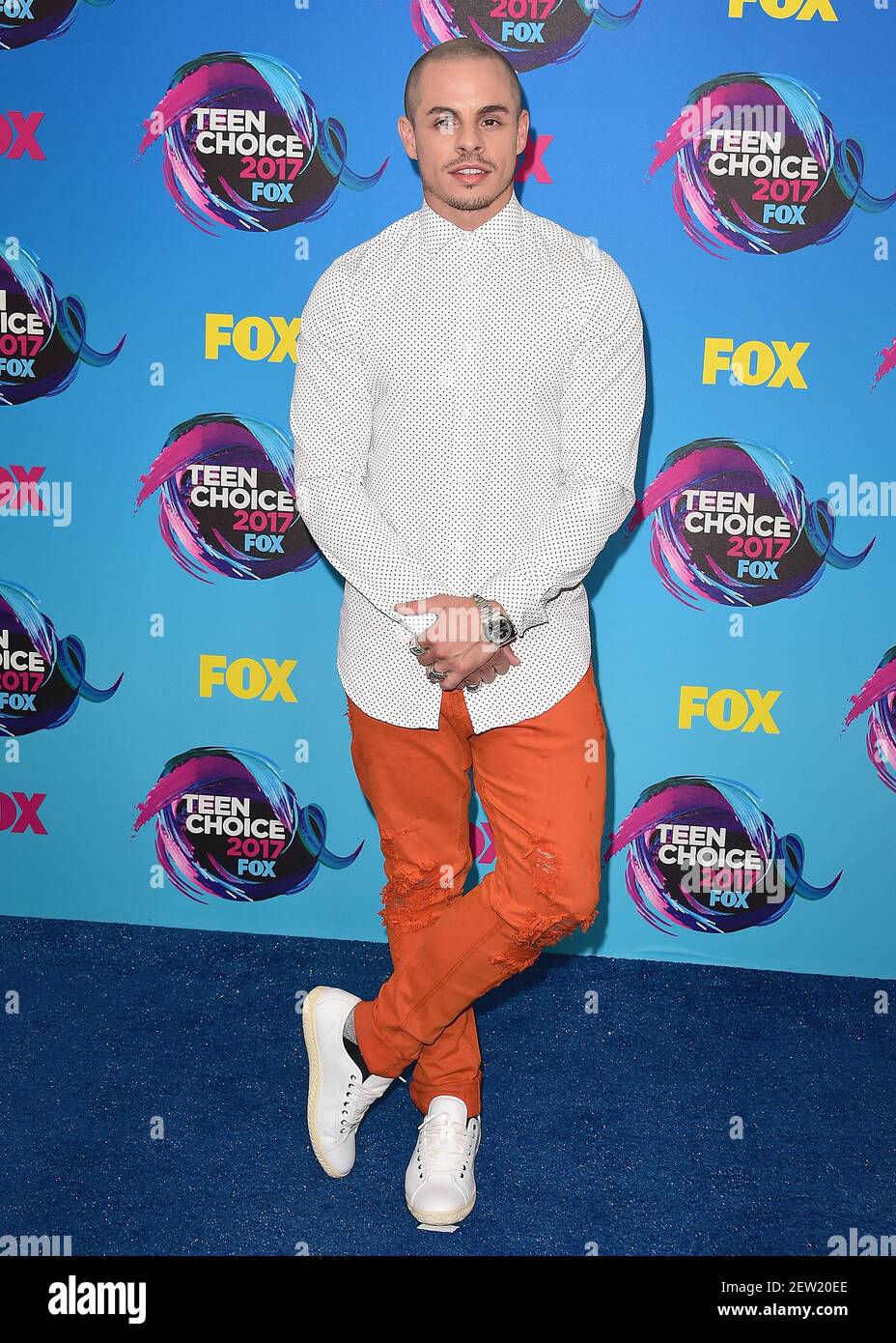 LOS ANGELES - AUGUST 13: Casper Smart at FOX's Teen Choice 2017 at the ...