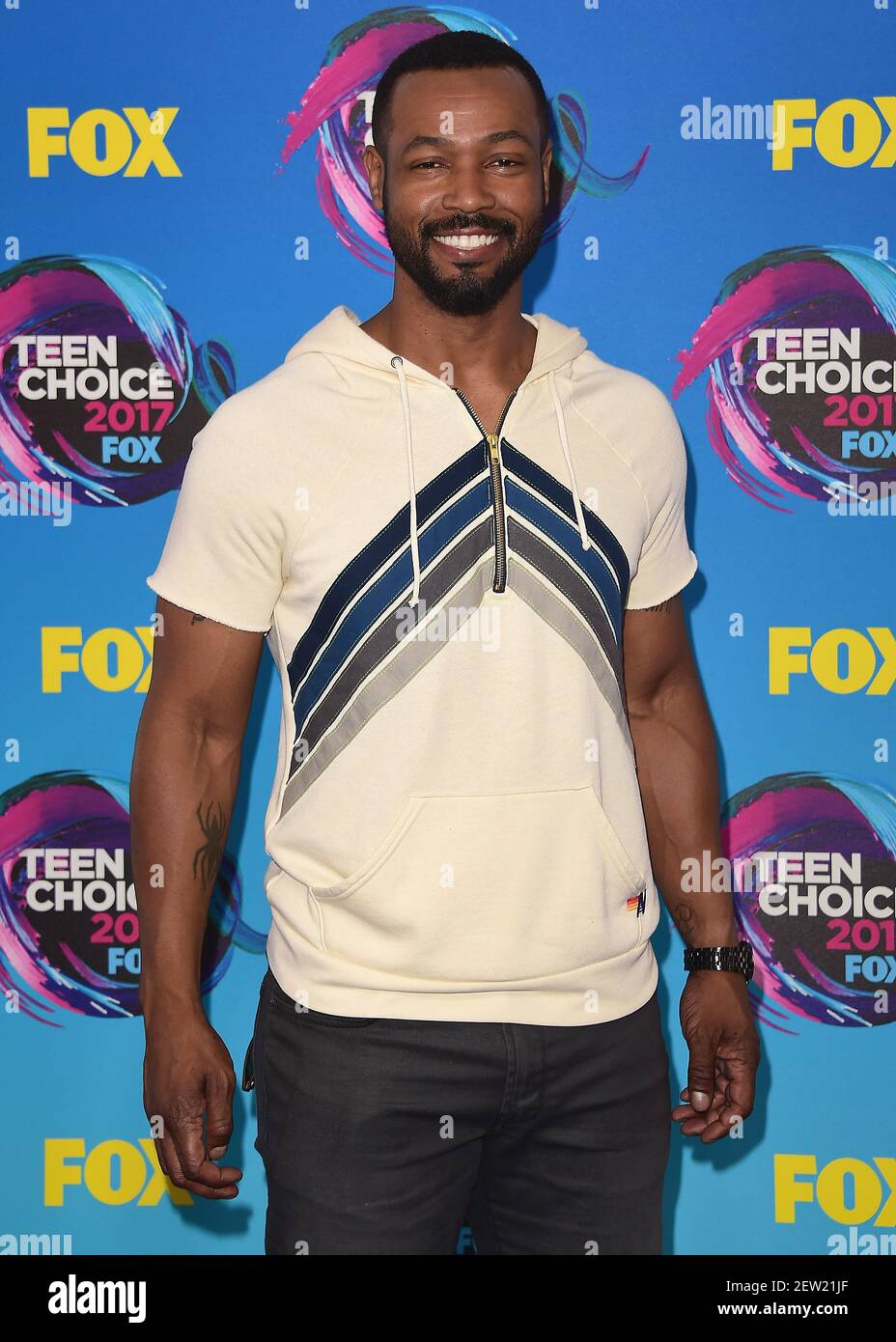 LOS ANGELES - AUGUST 13: Isaiah Mustafa at FOX's Teen Choice 2017 at ...
