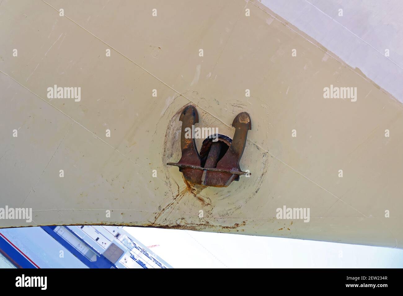 Heavy Anchor at Big White Ship Front Stock Photo - Alamy