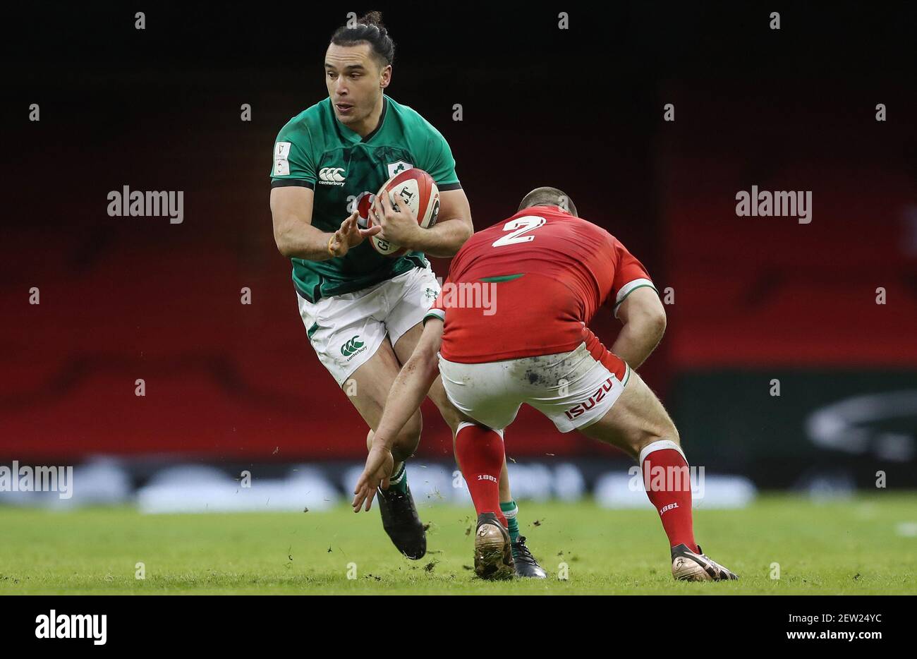 James lowe rugby hi-res stock photography and images - Alamy
