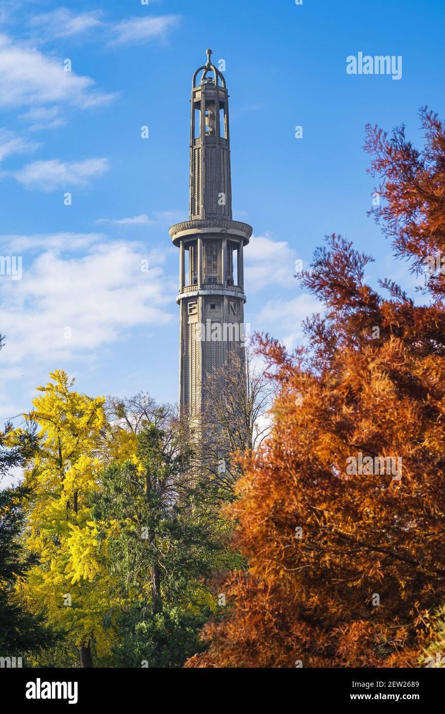 Paul mistral park hi-res stock photography and images - Alamy