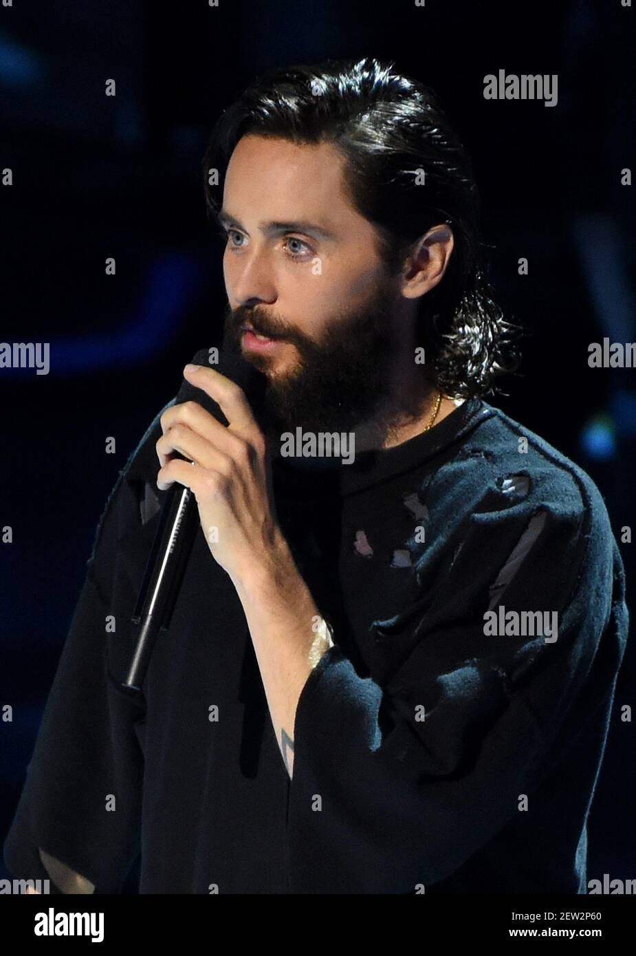 LOS ANGELES - AUGUST 27: Jared Leto on the 2017 'MTV Video Music Awards ...
