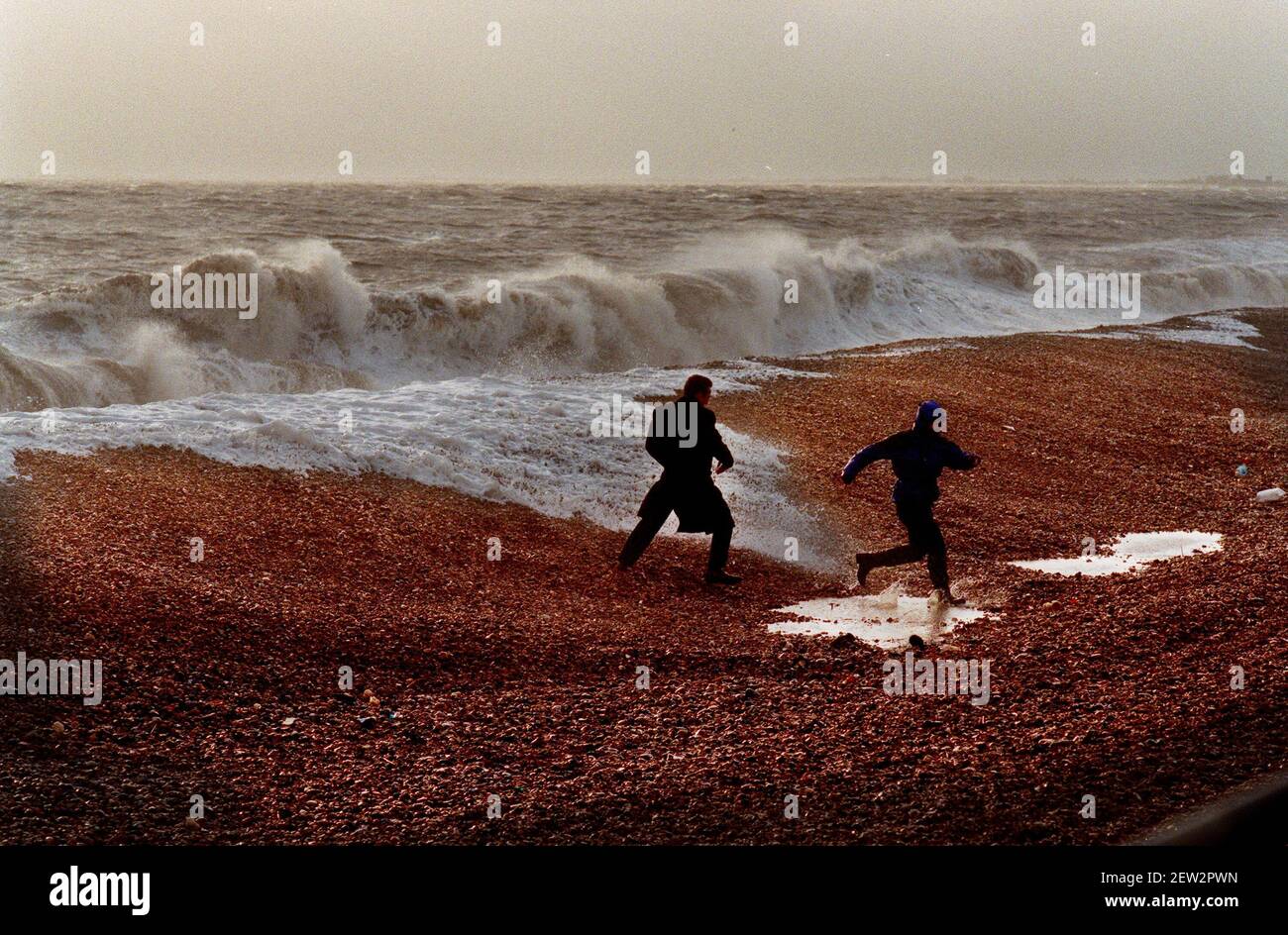 Canute waves hi-res stock photography and images - Alamy