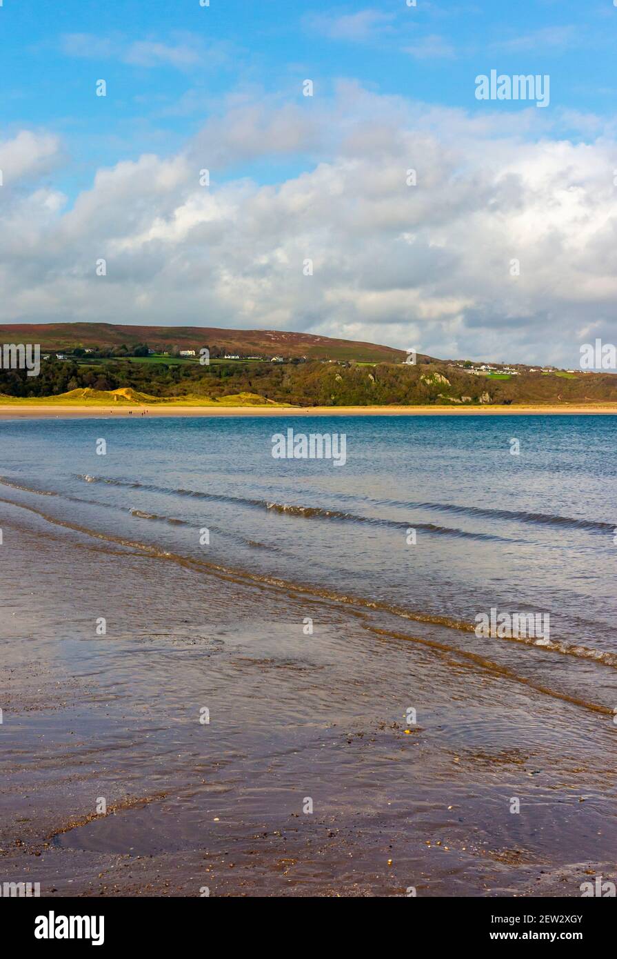Oxwich beach hi-res stock photography and images - Alamy
