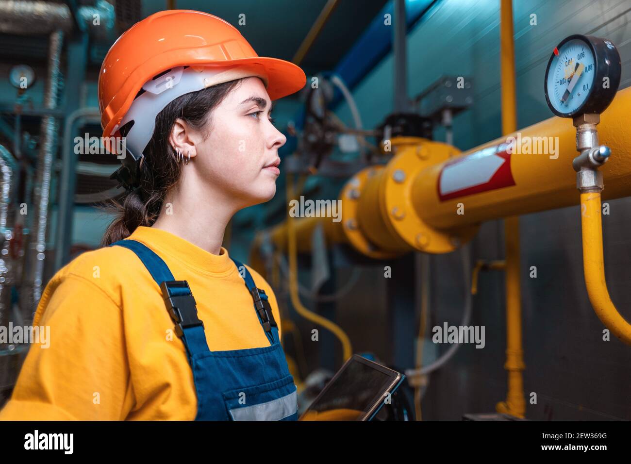 Side view water inspector hi-res stock photography and images - Alamy