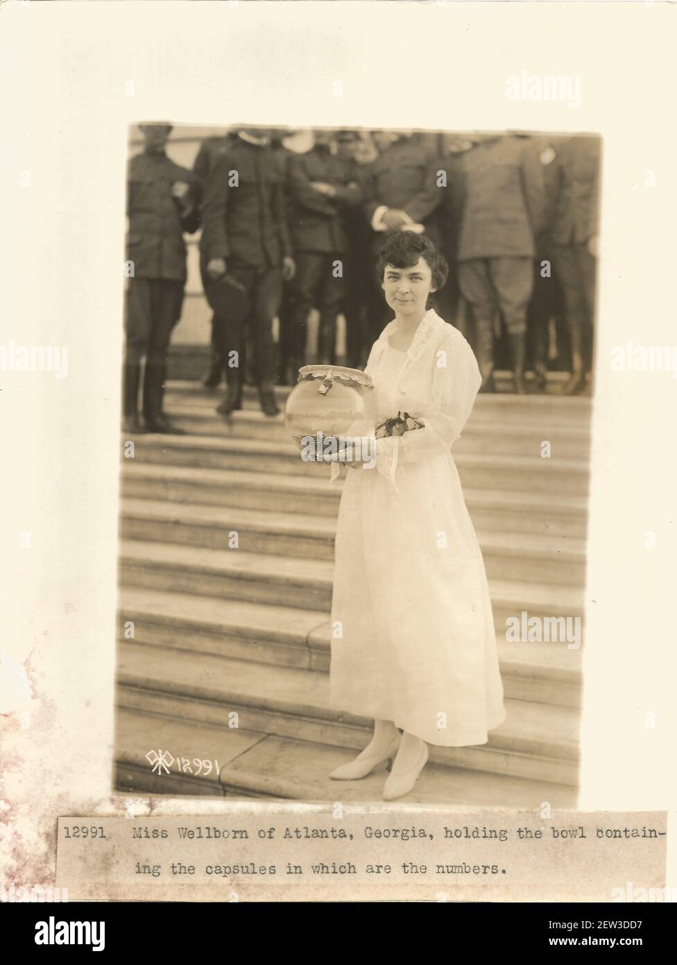 WWI WW1 War draft lottery bowl. Miss W. Wellborn of Atlanta Georgia ...
