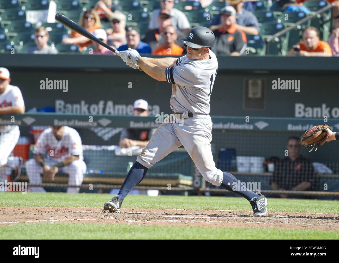 New York Yankees left fielder Brett Gardner (11) singles in the sixth ...
