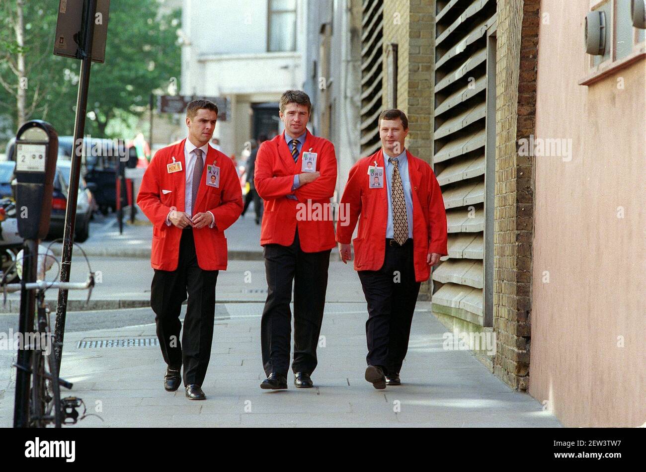 City traders london hi-res stock photography and images - Alamy