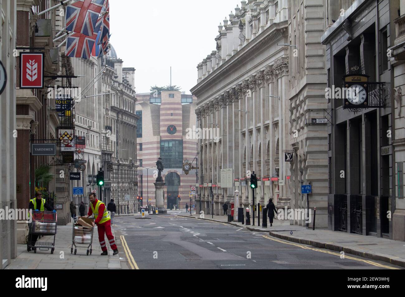 Cornhill street london hi-res stock photography and images - Alamy