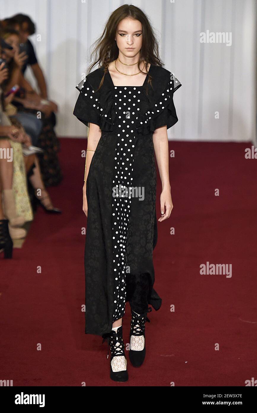 Model Laura Toth walks on the runway during the Jill Stuart Fashion ...