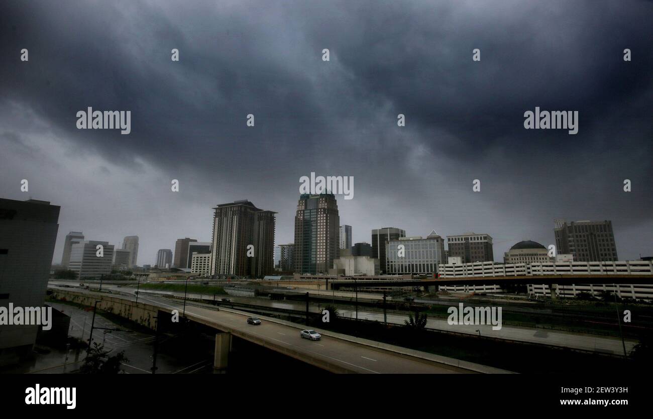 Storms clouds move in over the skyline of downtown Orlando as Hurricane ...