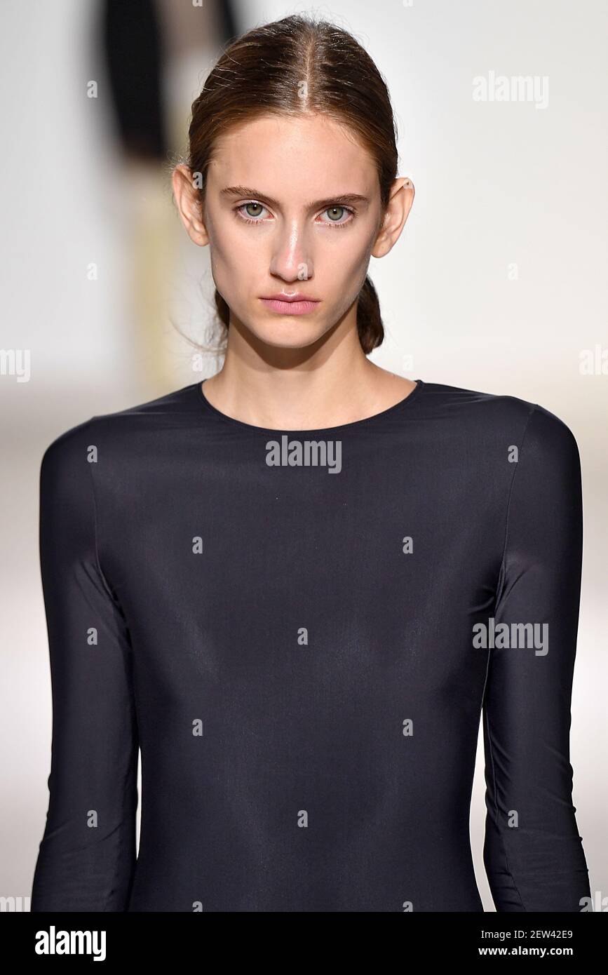 Model Sarah Berger walks on the runway during Victoria Beckham Fashion ...