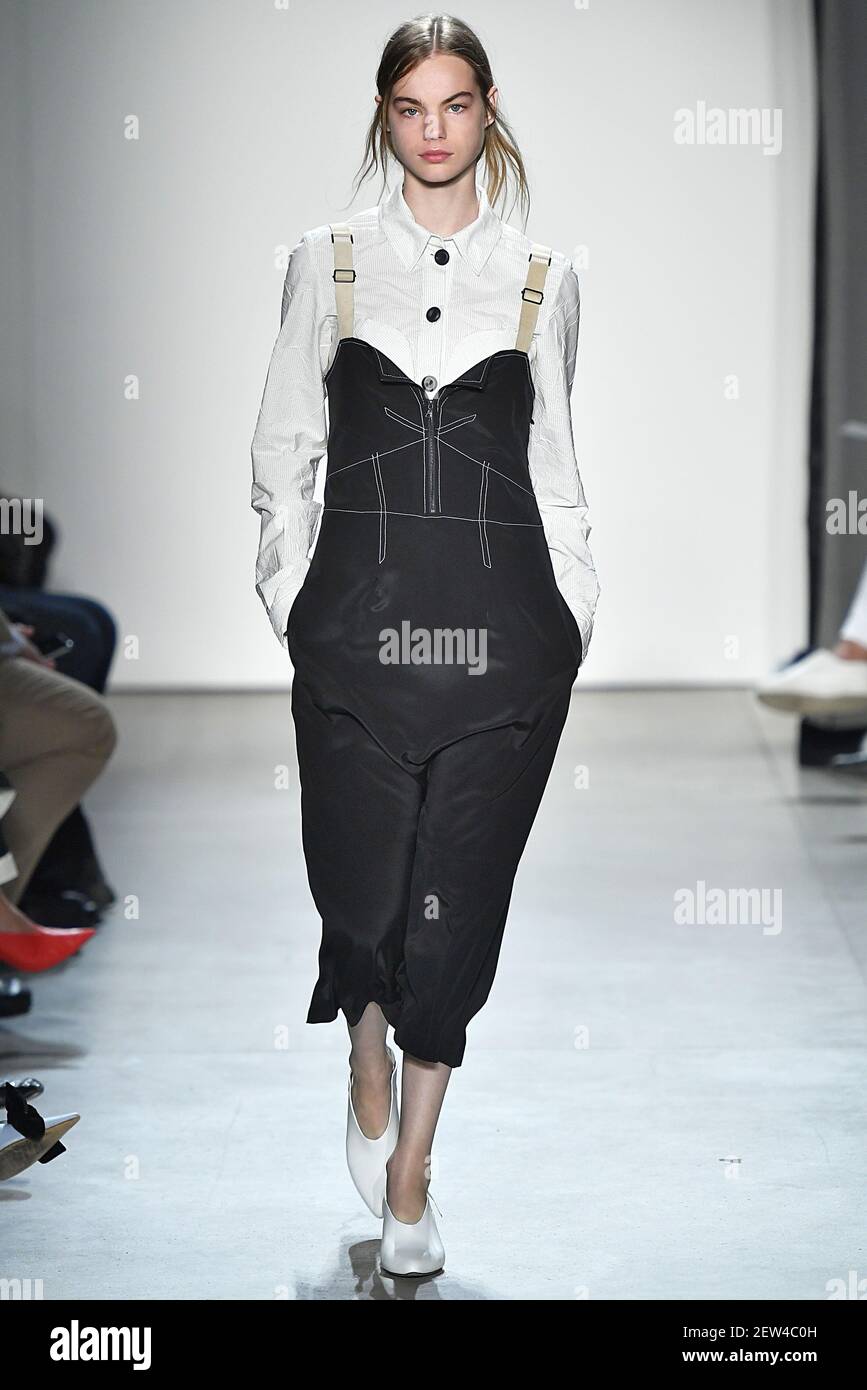 Model Estella Boersma walks on the runway during the Colovos Fashion ...