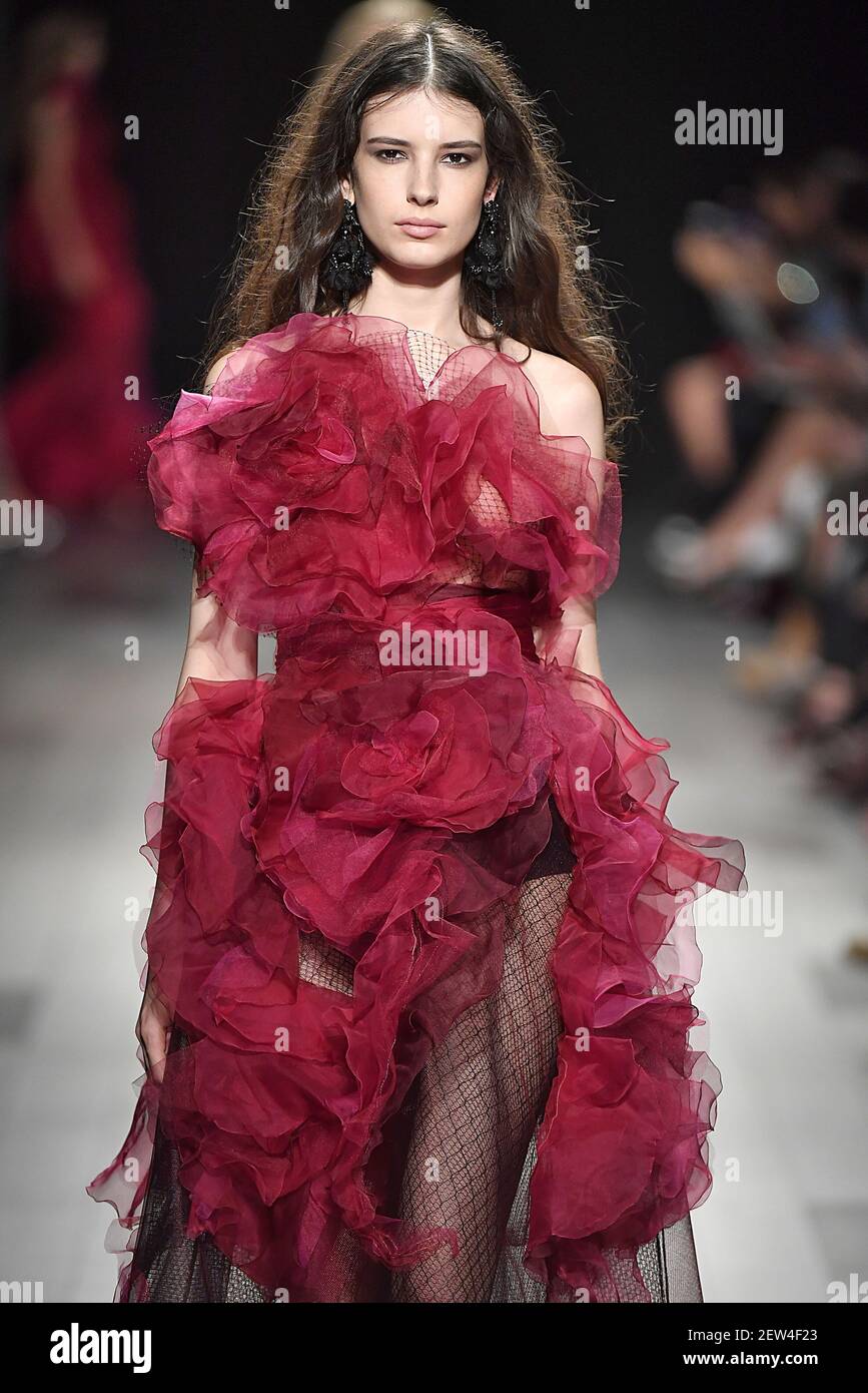 Model Isabella Ridolfi walks on the runway during the Marchesa Fashion ...