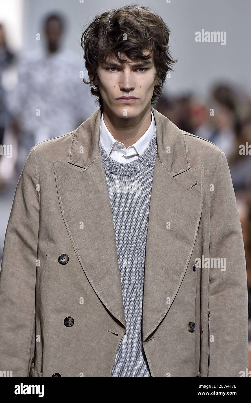 Model Elias de Poot walks on the runway during the Michael Kors Fashion ...