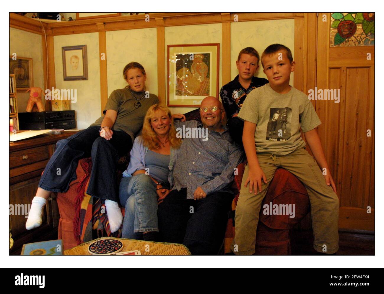 The Blackhurst family Aug 2001 Chris, Lynette,Daisy (12),Harry (13) and ...