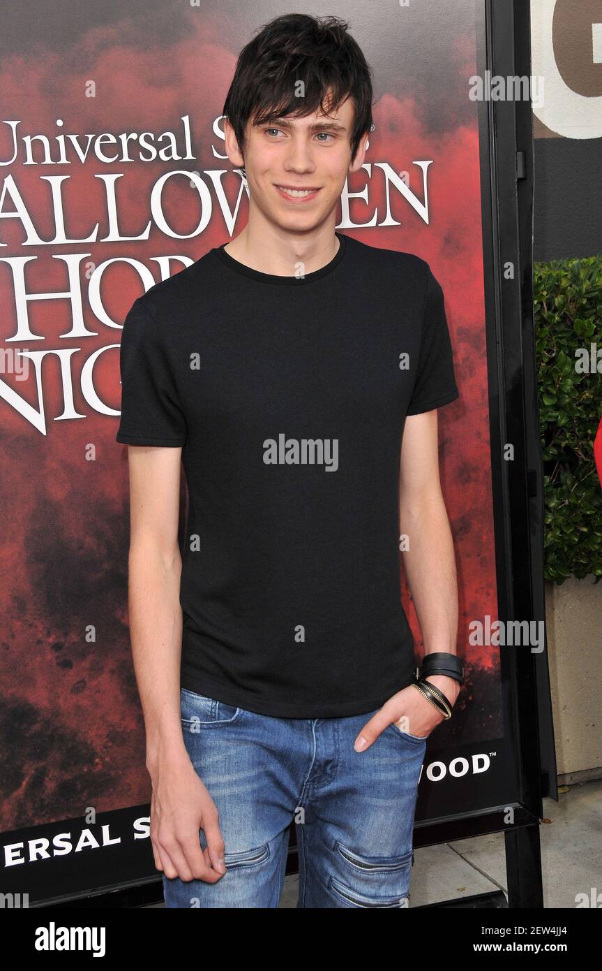 Owen Teague arrives at the Universal Studios Halloween Horror Nights ...