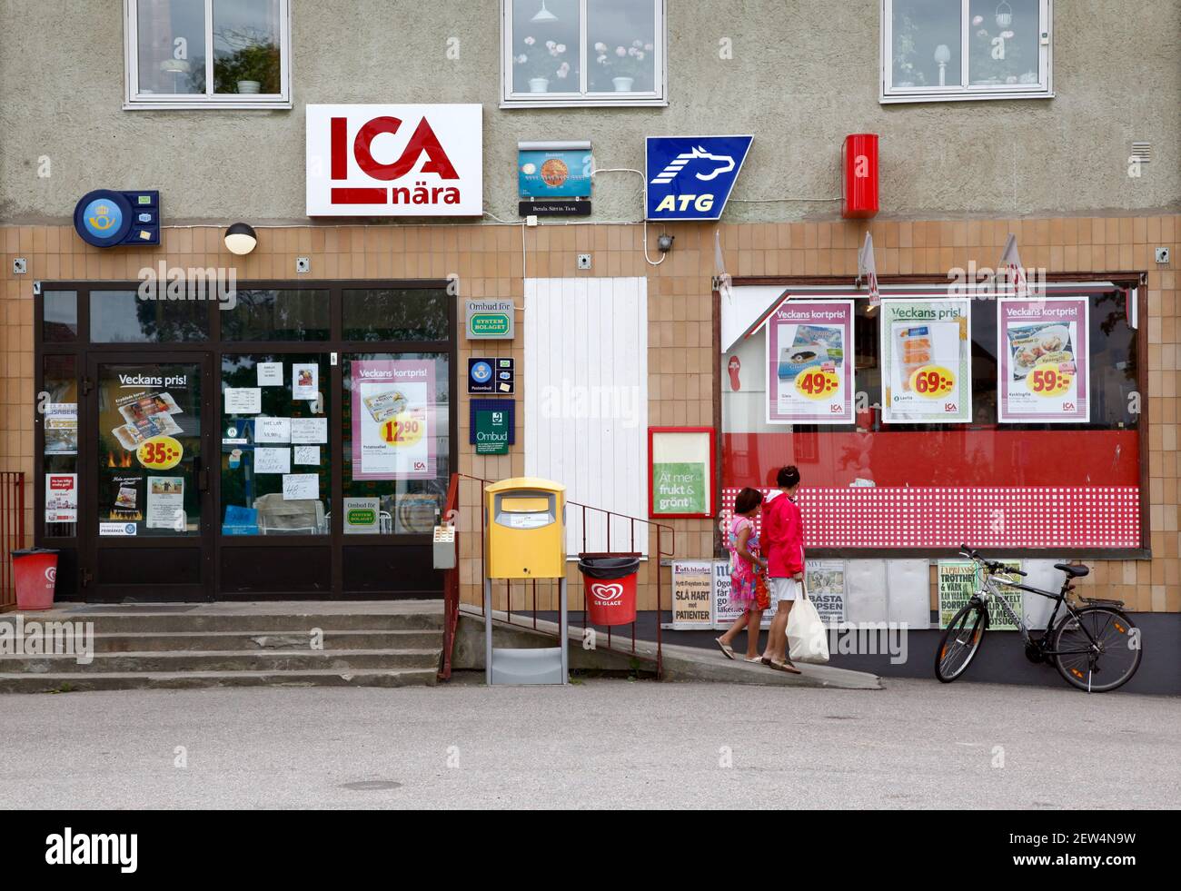 Ica Signs High Resolution Stock Photography and Images - Alamy