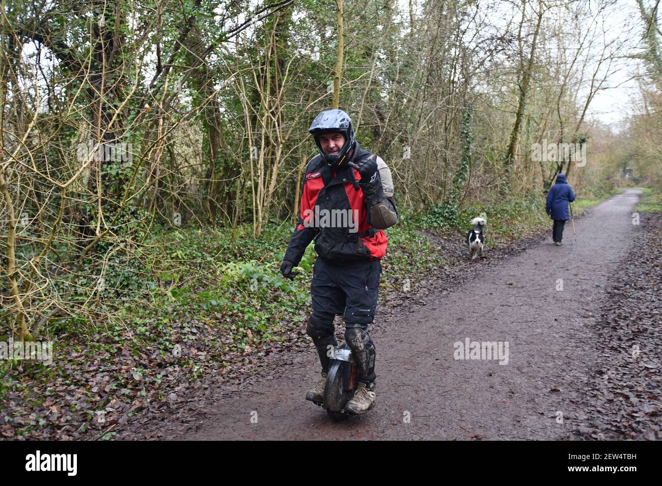 Electric unicycles hi-res stock photography and images - Alamy
