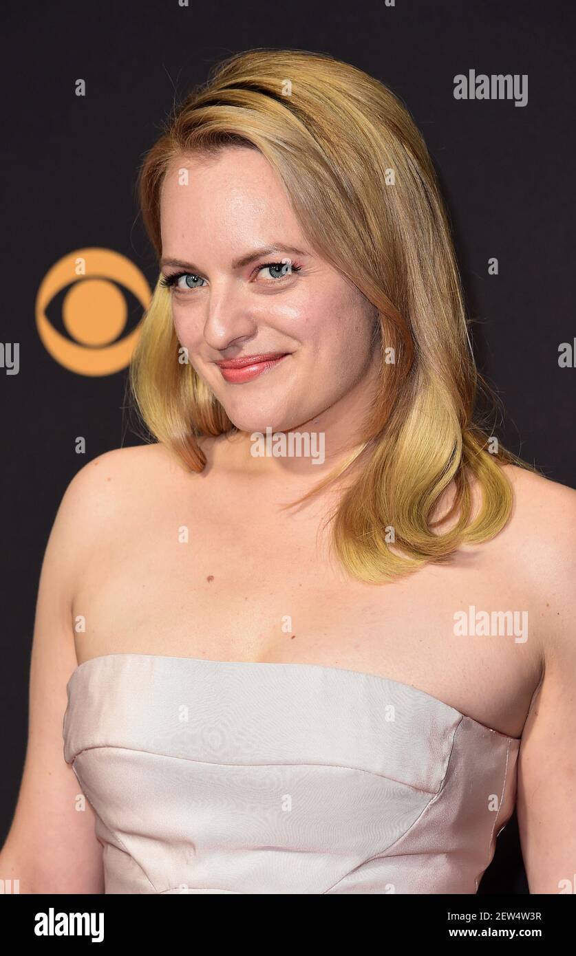 LOS ANGELES, CA - SEPTEMBER 17: Elisabeth Moss arrives at the 69th Emmy ...