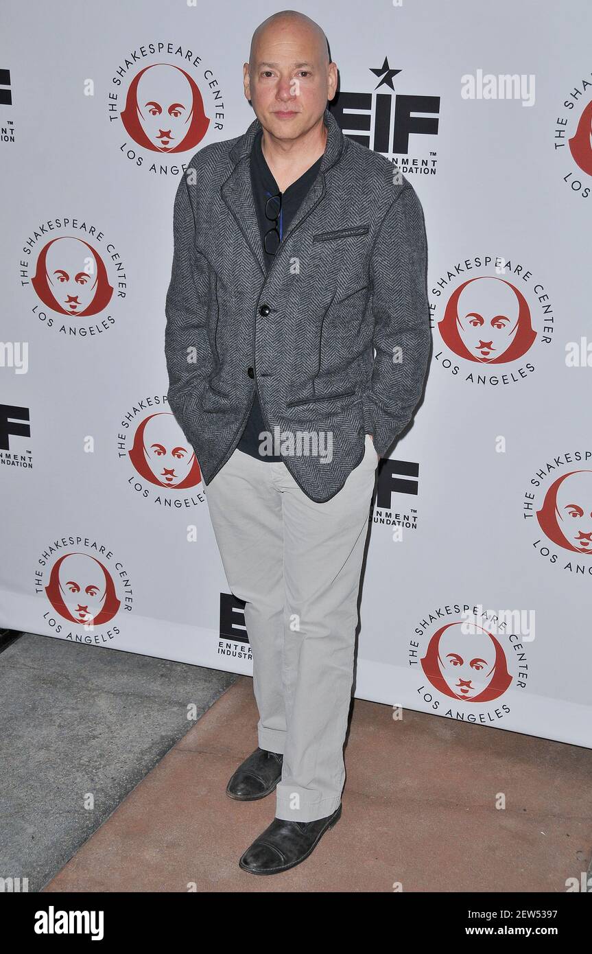 Evan Handler arrives at The Shakespeare Center of Los Angeles 27th ...