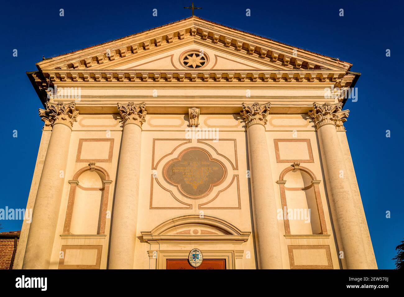 Apostolo bartolomeo bartolomeo hi-res stock photography and images - Alamy