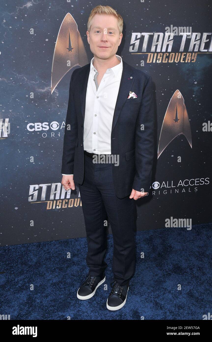 Anthony Rapp arrives at the "Star Trek: Discovery" Premiere held at the ...