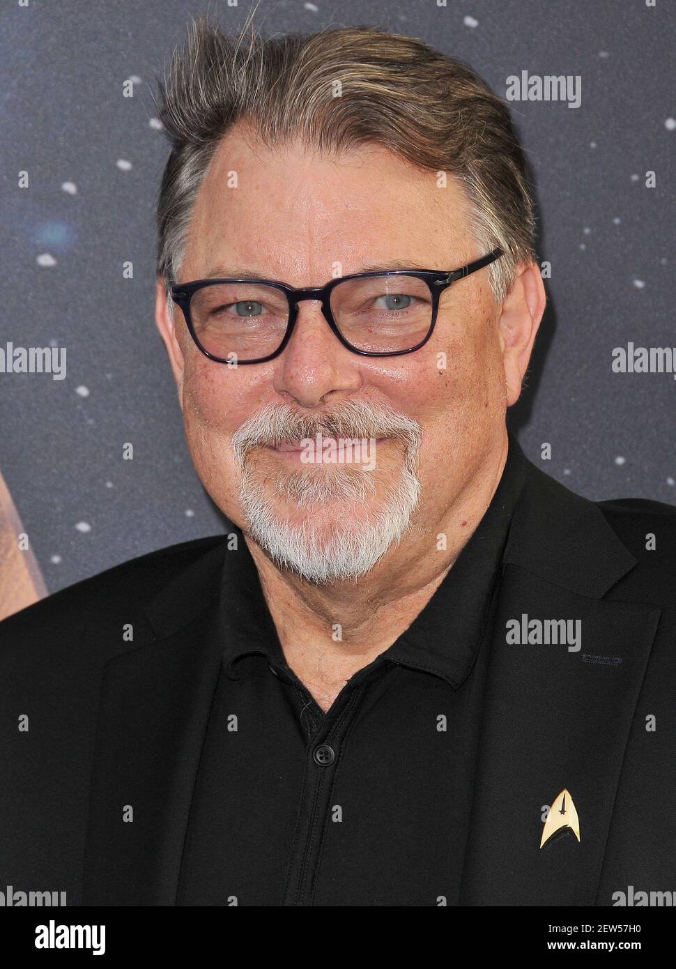 Jonathan Frakes arrives at the "Star Trek: Discovery" Premiere held at ...