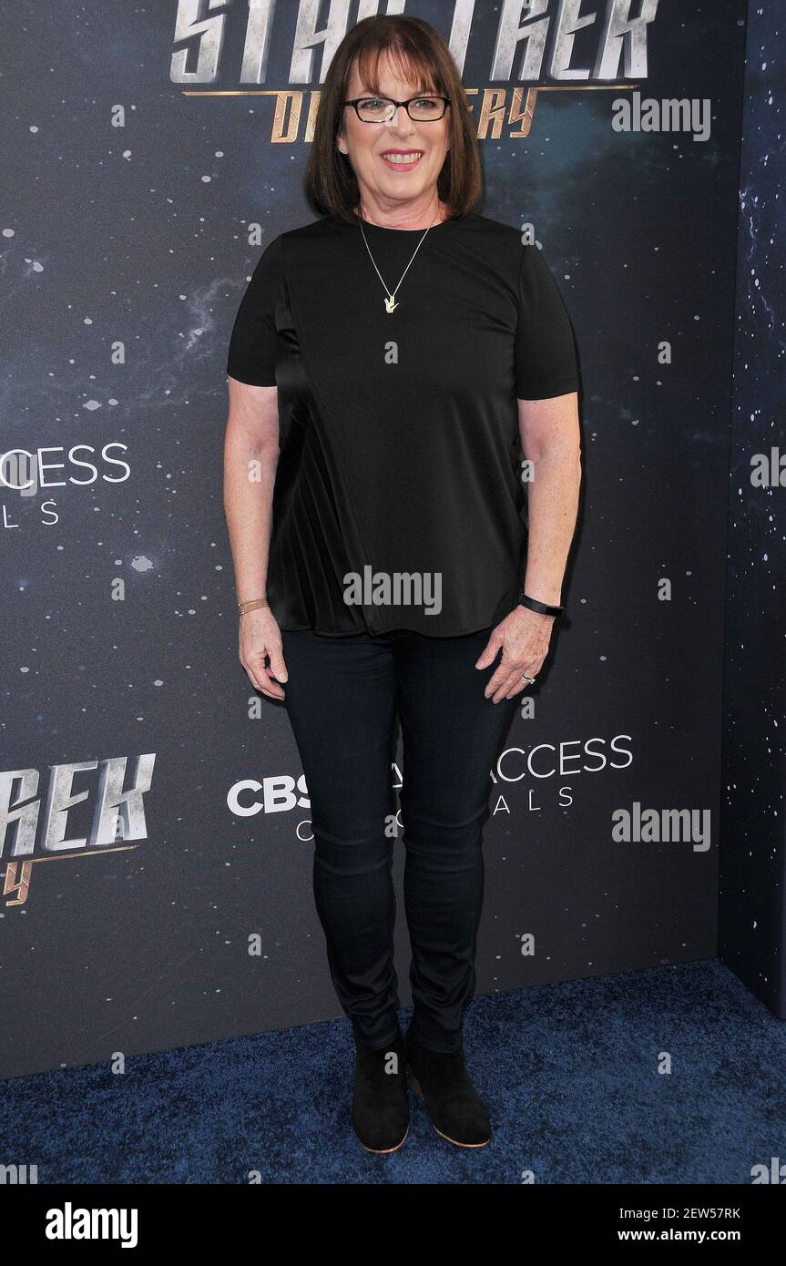 Julie Nimoy arrives at the "Star Trek: Discovery" Premiere held at the ...