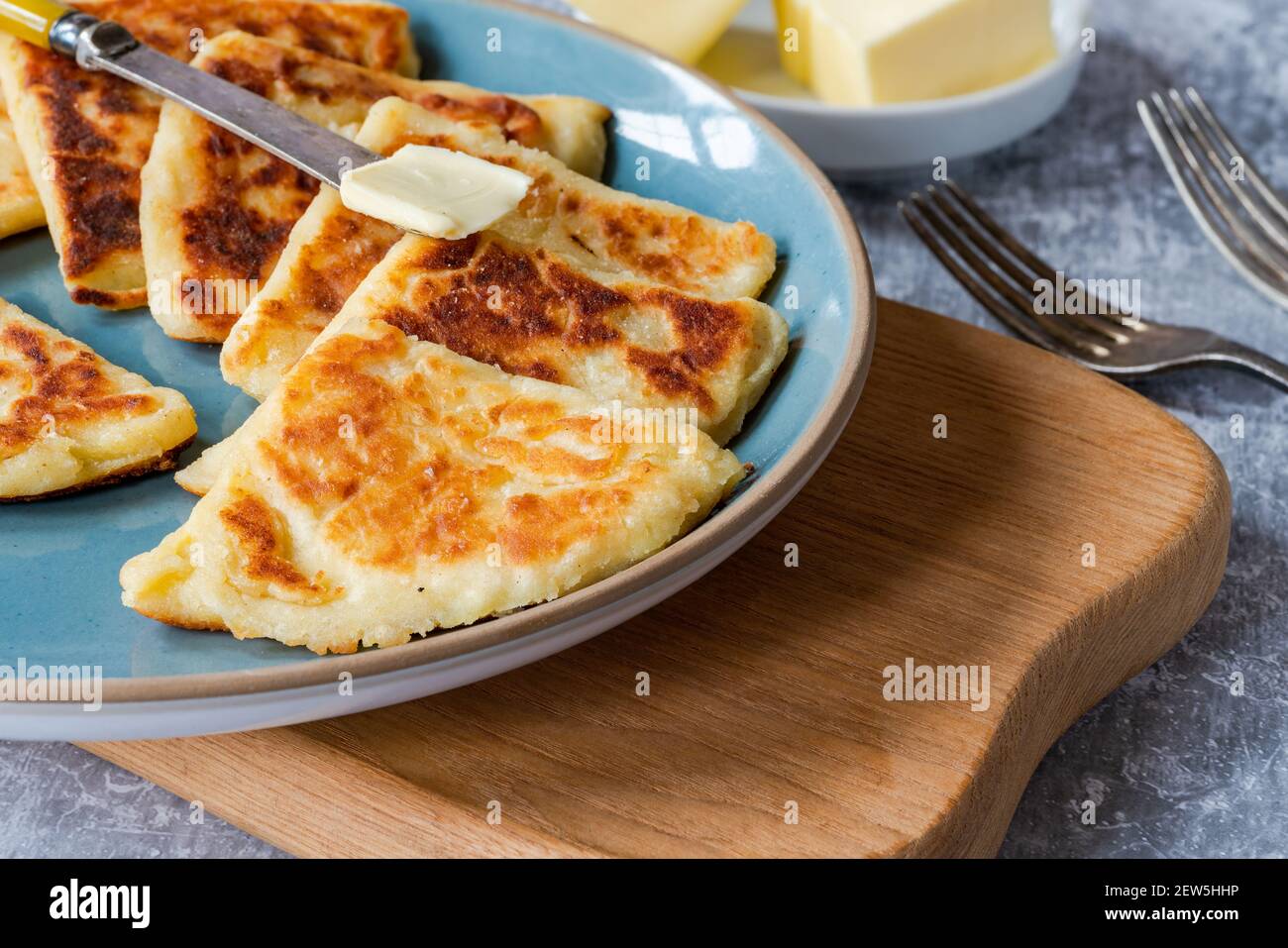 Traditional Scottish tattie scones Stock Photo - Alamy