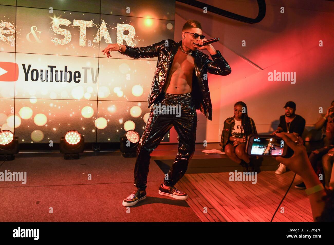 NEW YORK - SEPTEMBER 22: Yazz performs during Fox's "EMPIRE" and "STAR ...