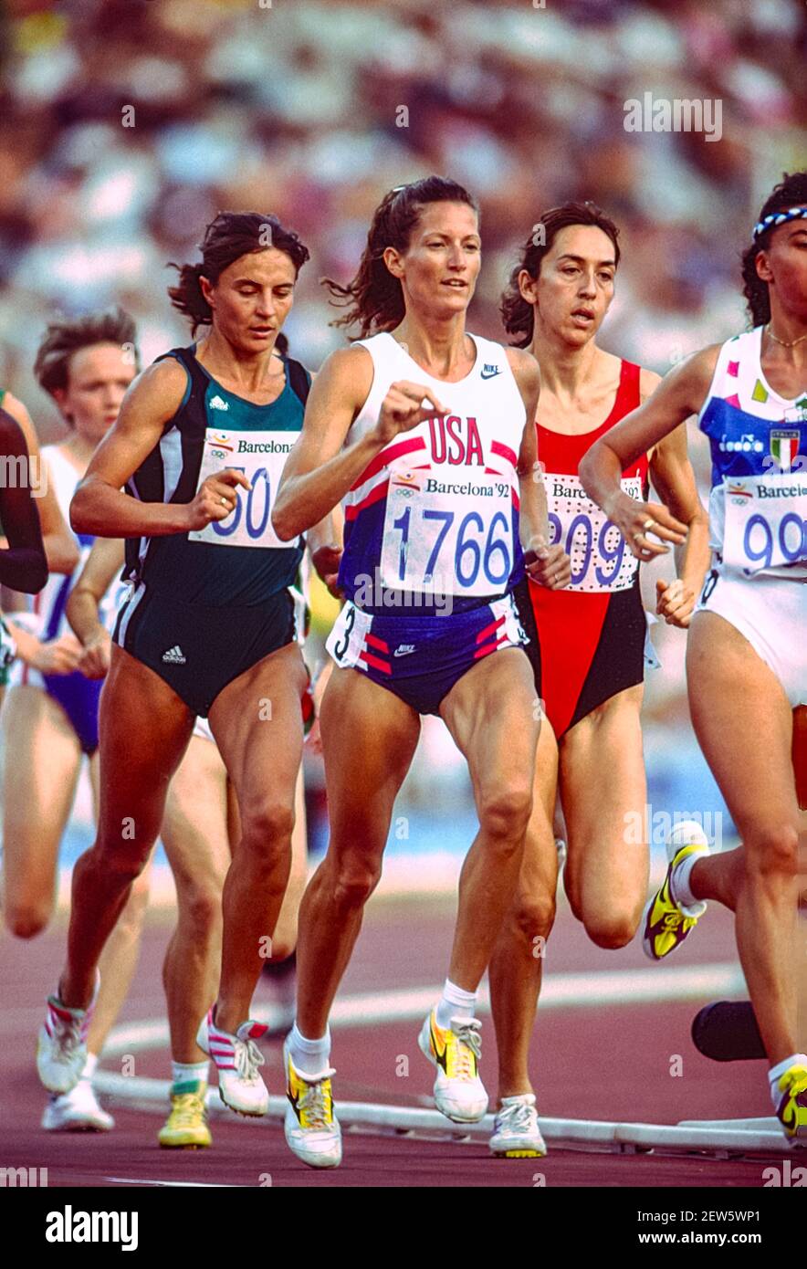 Shelly Steely (USA) competing in th Women's 3,000m Ht#2 at the 1992 ...