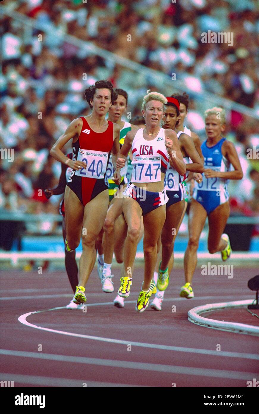 Annette Peters (USA) #1774 competing in th Women's 3,000m Ht#3 at the ...