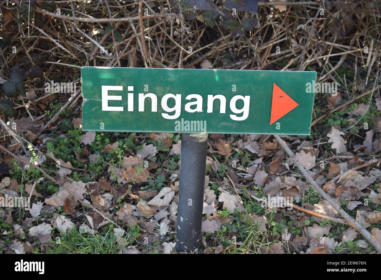 Deteriorated traffic sign hi-res stock photography and images - Alamy