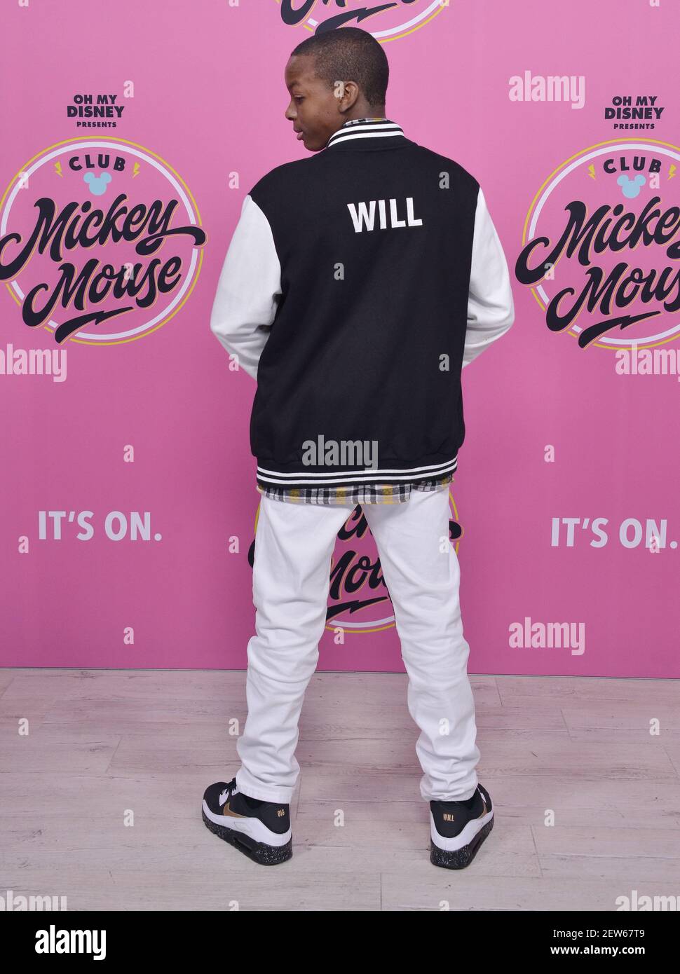 Member Big Will Simmons at the Club Mickey Mouse Portraits session held ...