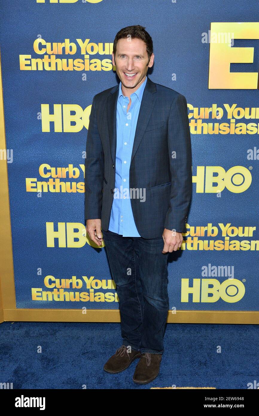 Actor Mark Feuerstein attends the ninth season premiere of HBO's Curb ...