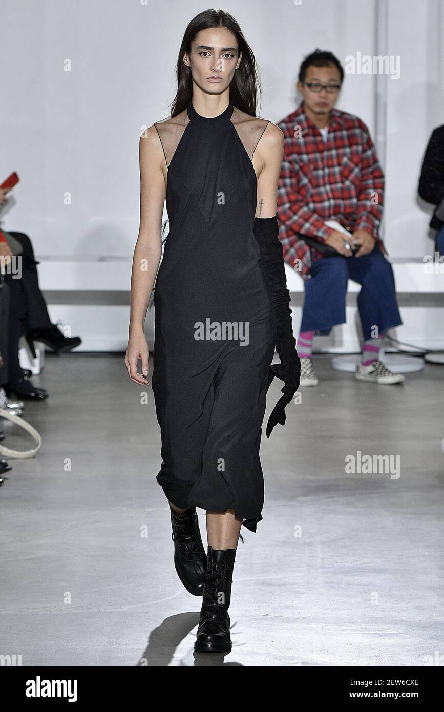Model Amanda Googe walks on the runway during the Olivier Theyskens ...