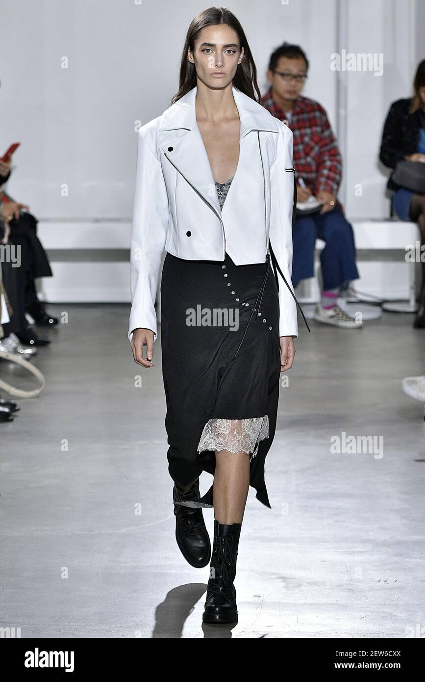 Model Amanda Googe walks on the runway during the Olivier Theyskens ...