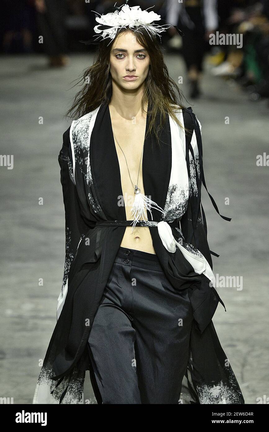 Model Amanda Googe walks on the runway during the Ann Demeulemeester ...