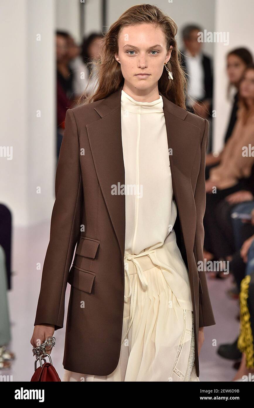 Model Madison Moehling walks on the runway during the Chloe Fashion ...