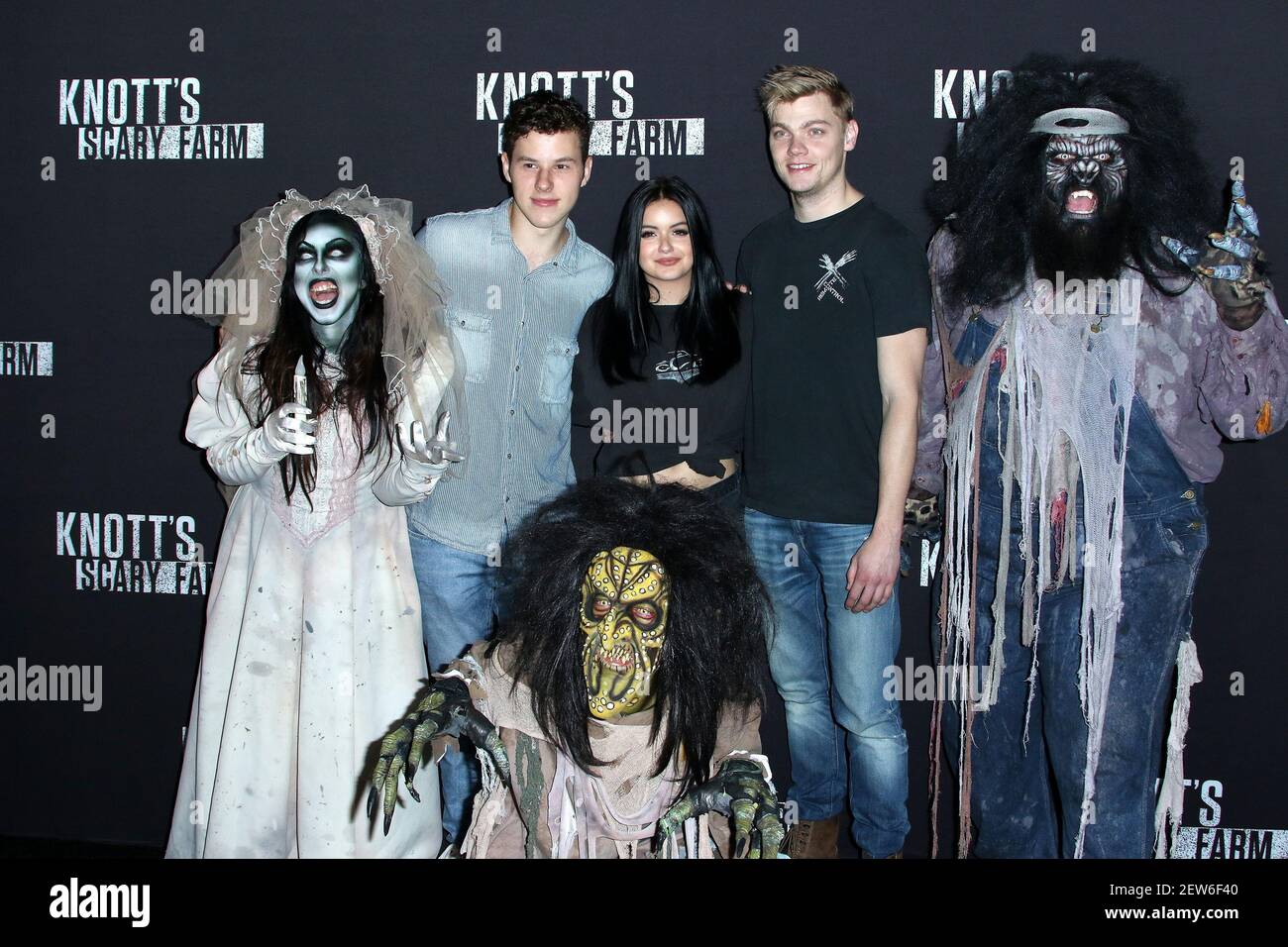 Levi Meaden, Ariel Winter and Nolan Gould at the Knott's Scary Farm And ...