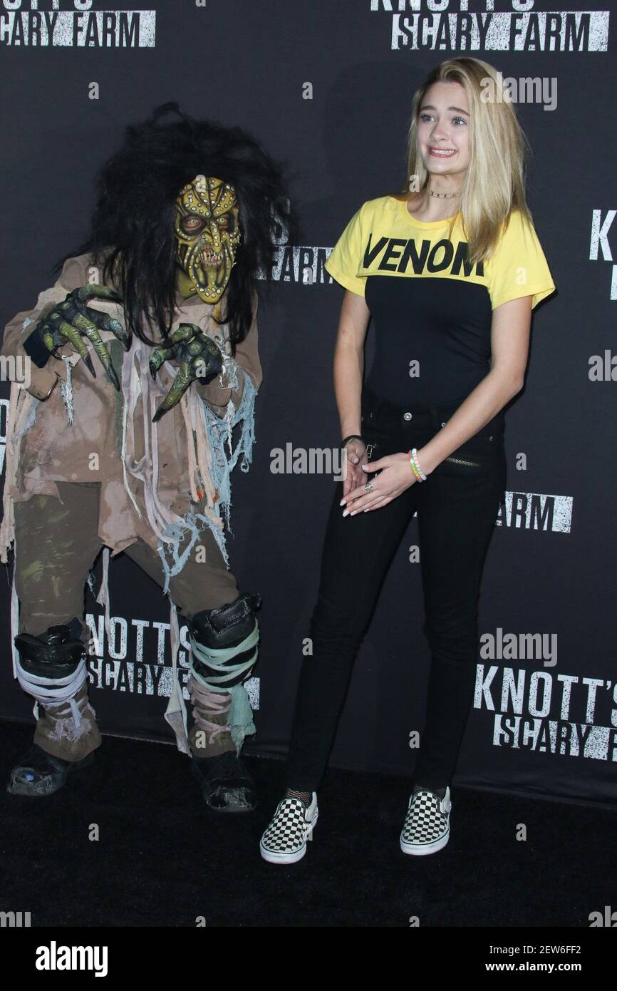 Lizzy Greene at the Knott's Scary Farm And Instagram's Celebrity Night ...